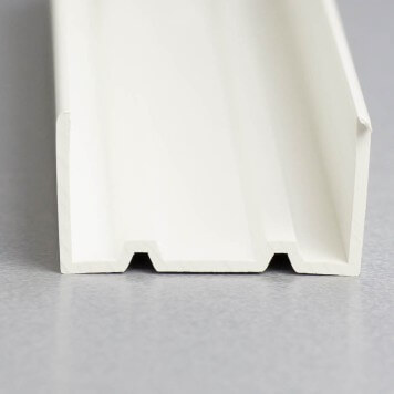 U de sol PVC blanc de 40 mm pour panneaux isolants | Nelinkia.com